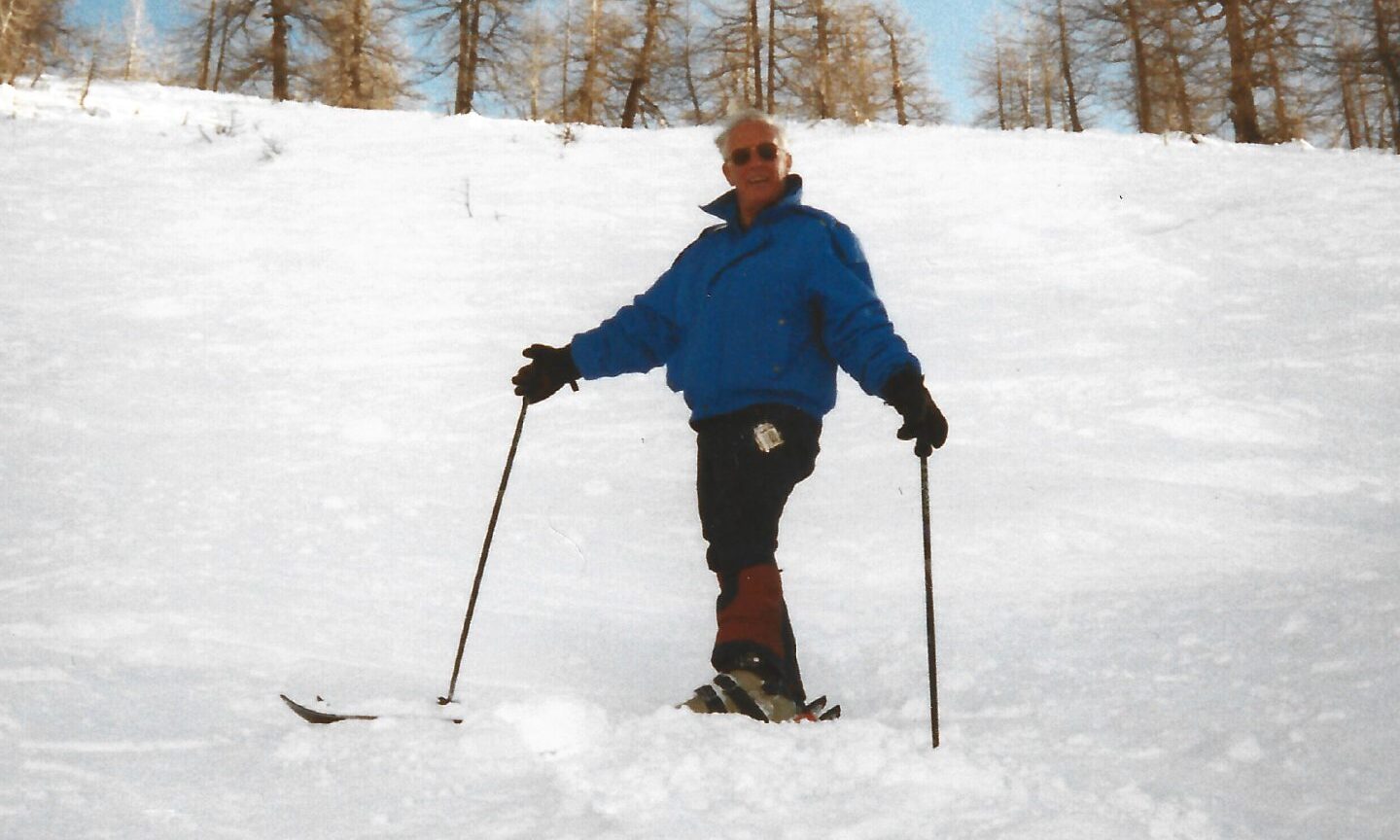 'Dependable' Dundee solicitor Ian Rollo Steven dies aged 90