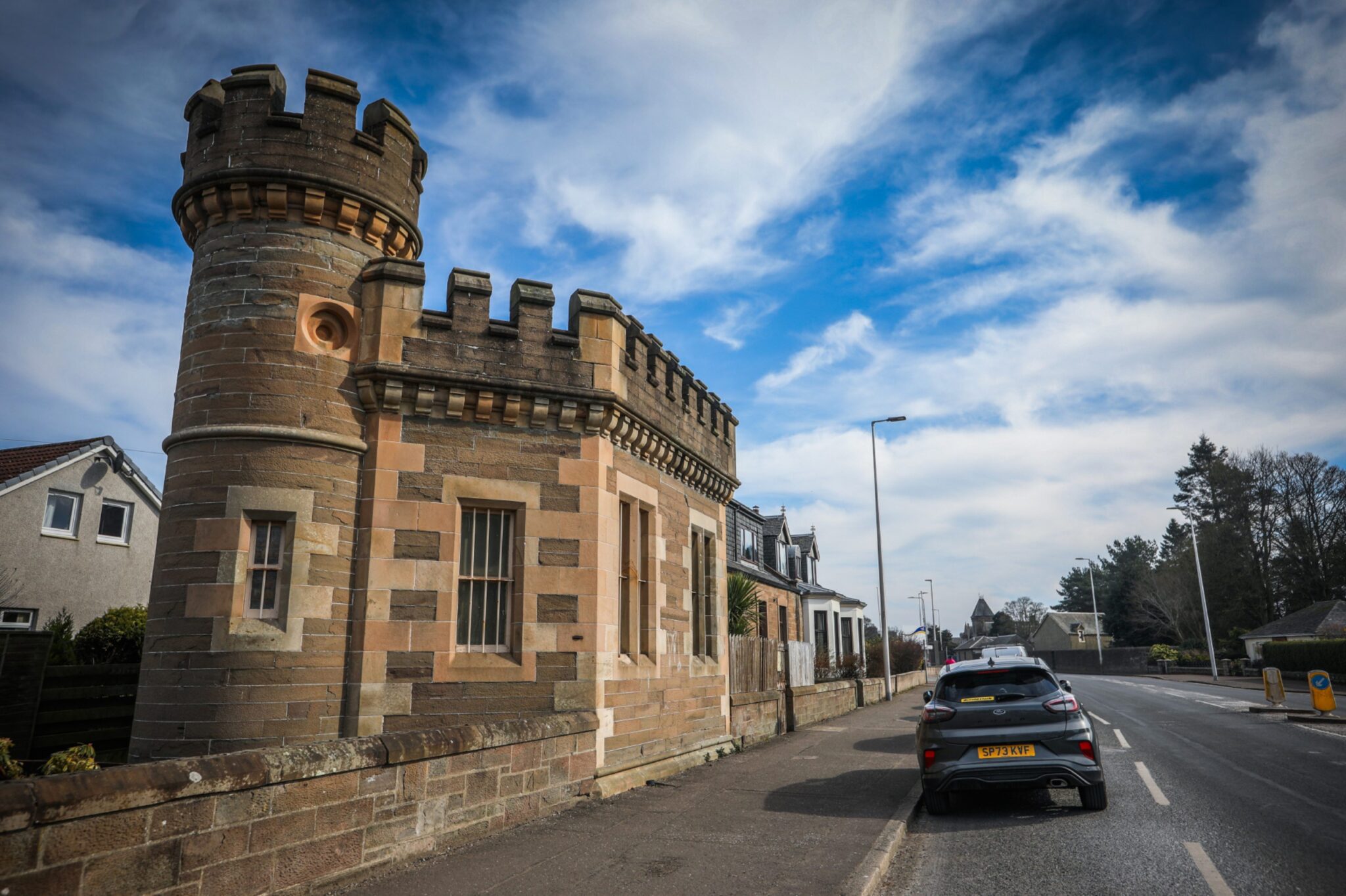 The story behind 3 of Dundee's tiniest and most beautiful buildings