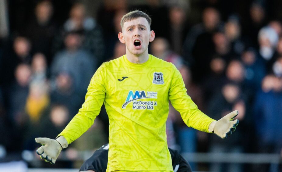 Aidan Glavin on Raith Rovers debut and what makes role easier