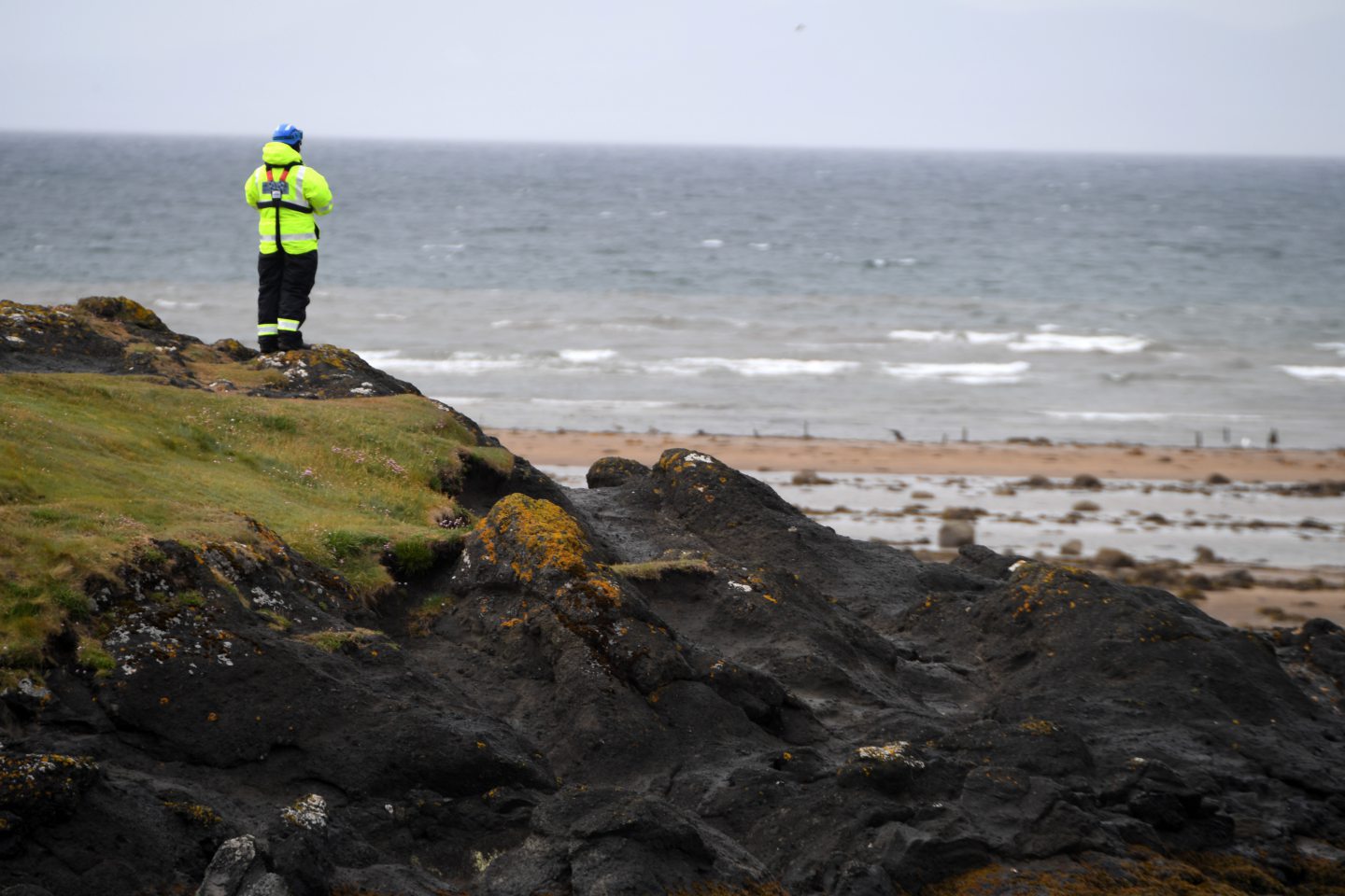 Shell Bay Elie closure after discovery of unexploded mortar shell