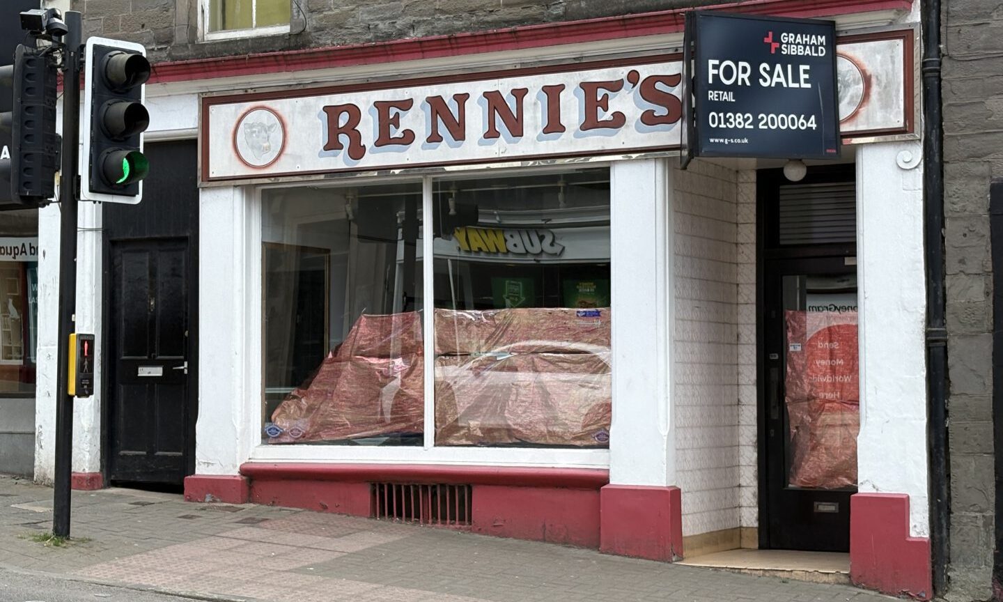 5 empty town centre Forfar shops seeking new occupants