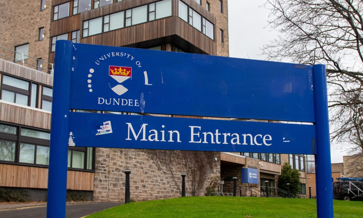 Dundee University: Live updates as nearly 200 jobs axed