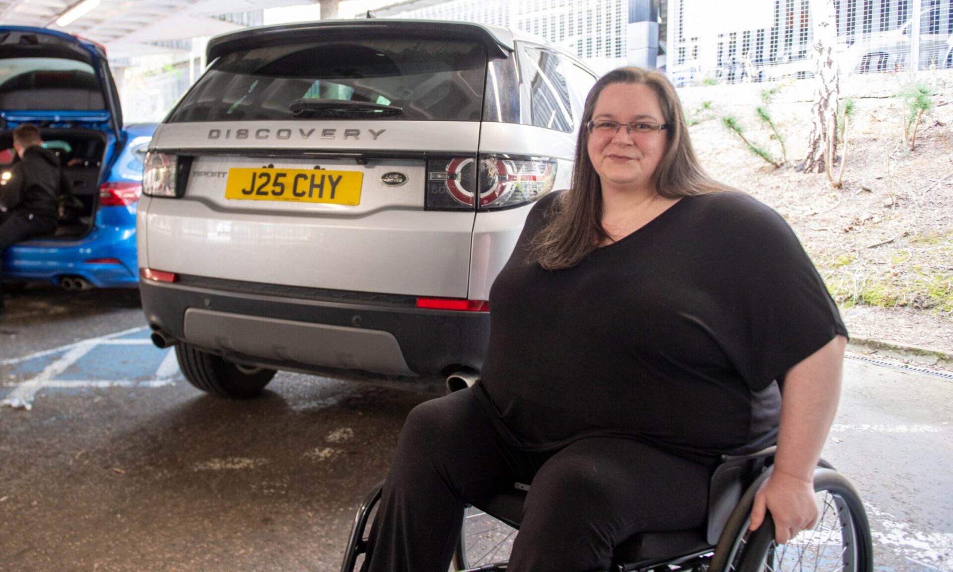 Dundee wheelchair user 'put in danger' by Ninewells parking rules