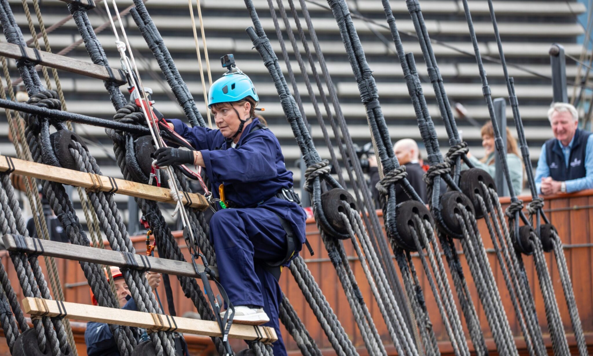 Lorraine Kelly and Dan Snow launch RRS Discovery mast climb