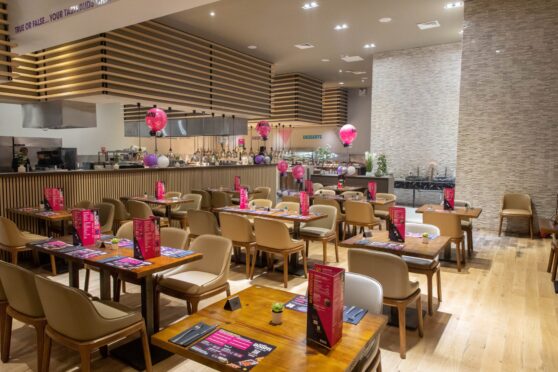 First look at new Dunfermline world buffet restaurant Booffi