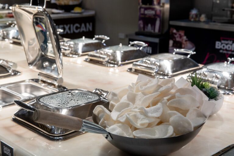 First look at new Dunfermline world buffet restaurant Booffi