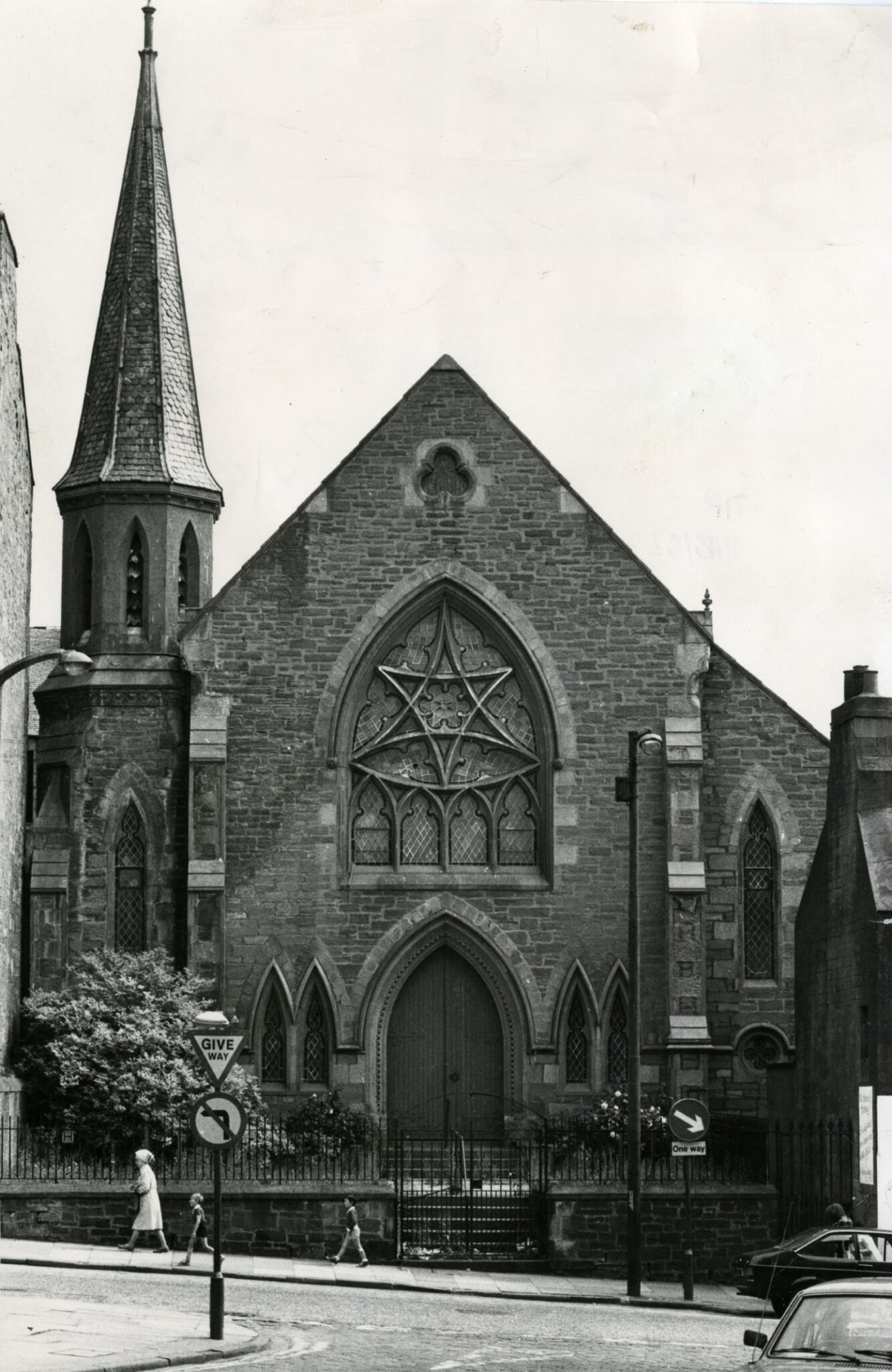 Nostalgic pictures showing life in Dundee's Hilltown in the 1980s - The ...