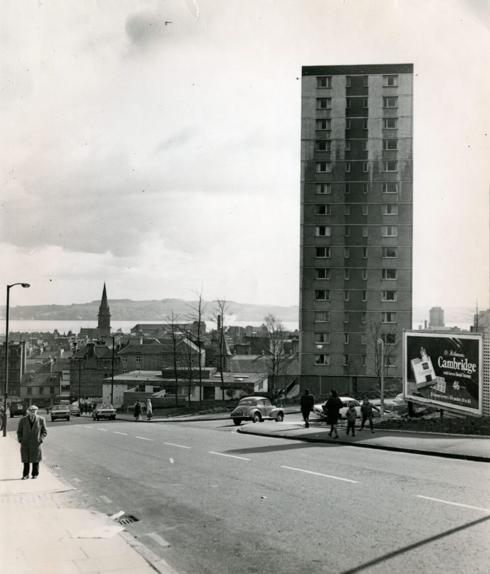 Photo gallery captures Dundee's Hilltown in the 1970s | The Courier