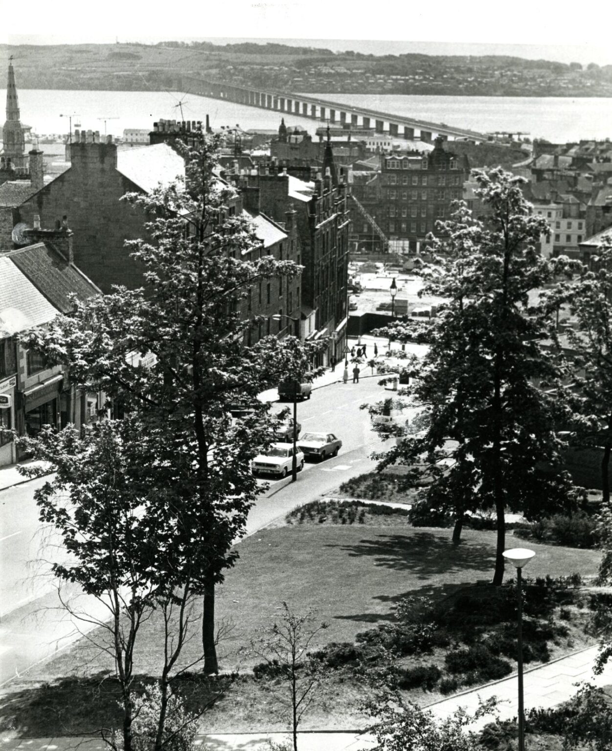 Photo gallery captures Dundee's Hilltown in the 1970s | The Courier