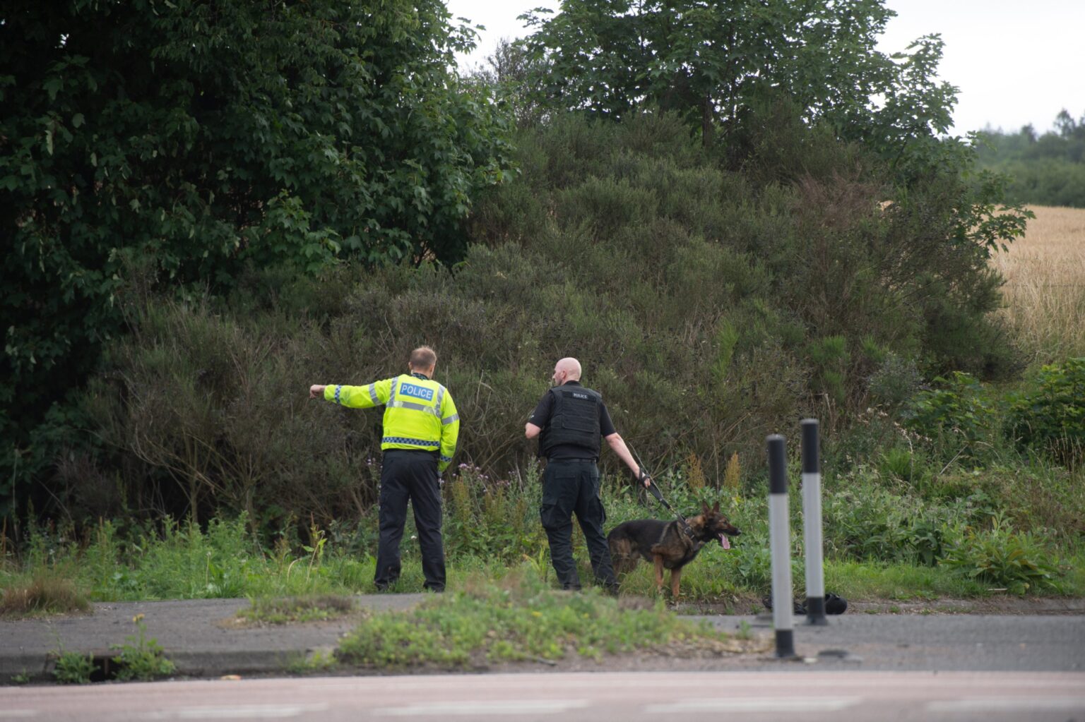 Driver traced after Audi's A92 crash near Tay Road Bridge
