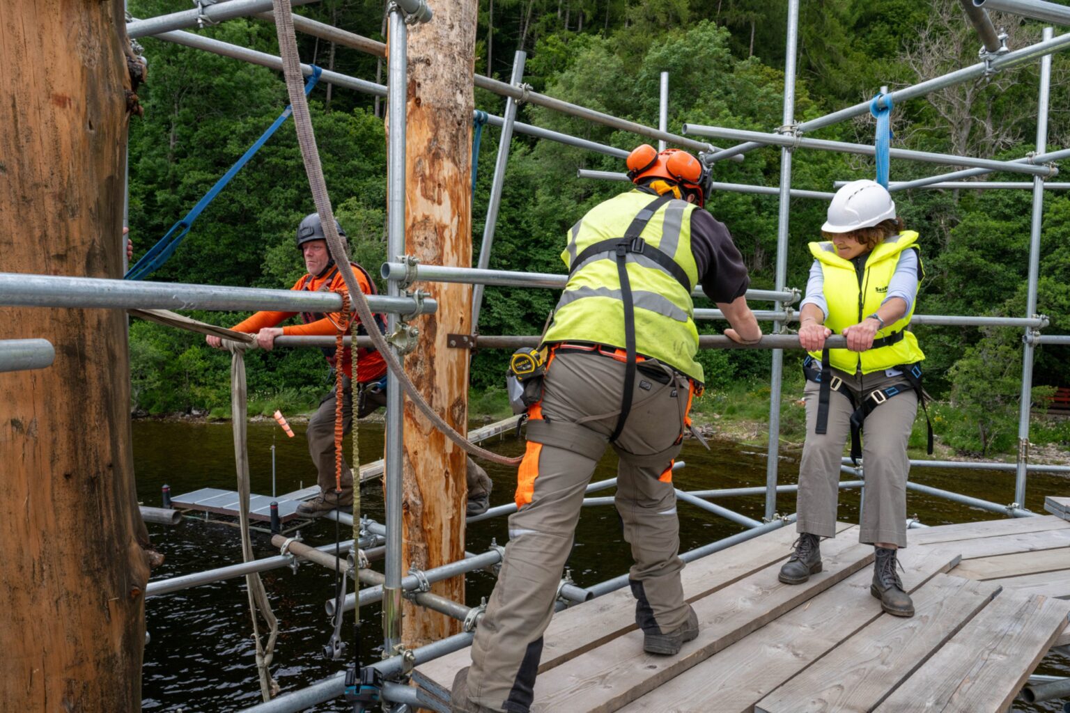 Crannog centre rebuild: We join Loch Tay construction crew
