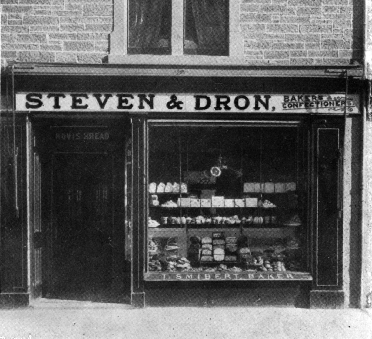 Take a look round these Broughty Ferry shops past and present