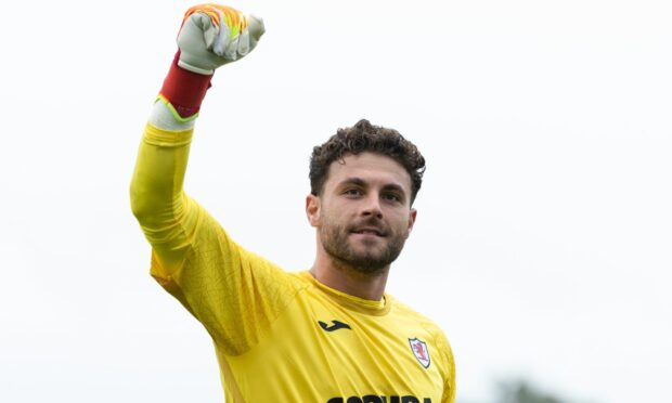 Raith Rovers: Josh Rae on top clean-sheet target ahead of derby