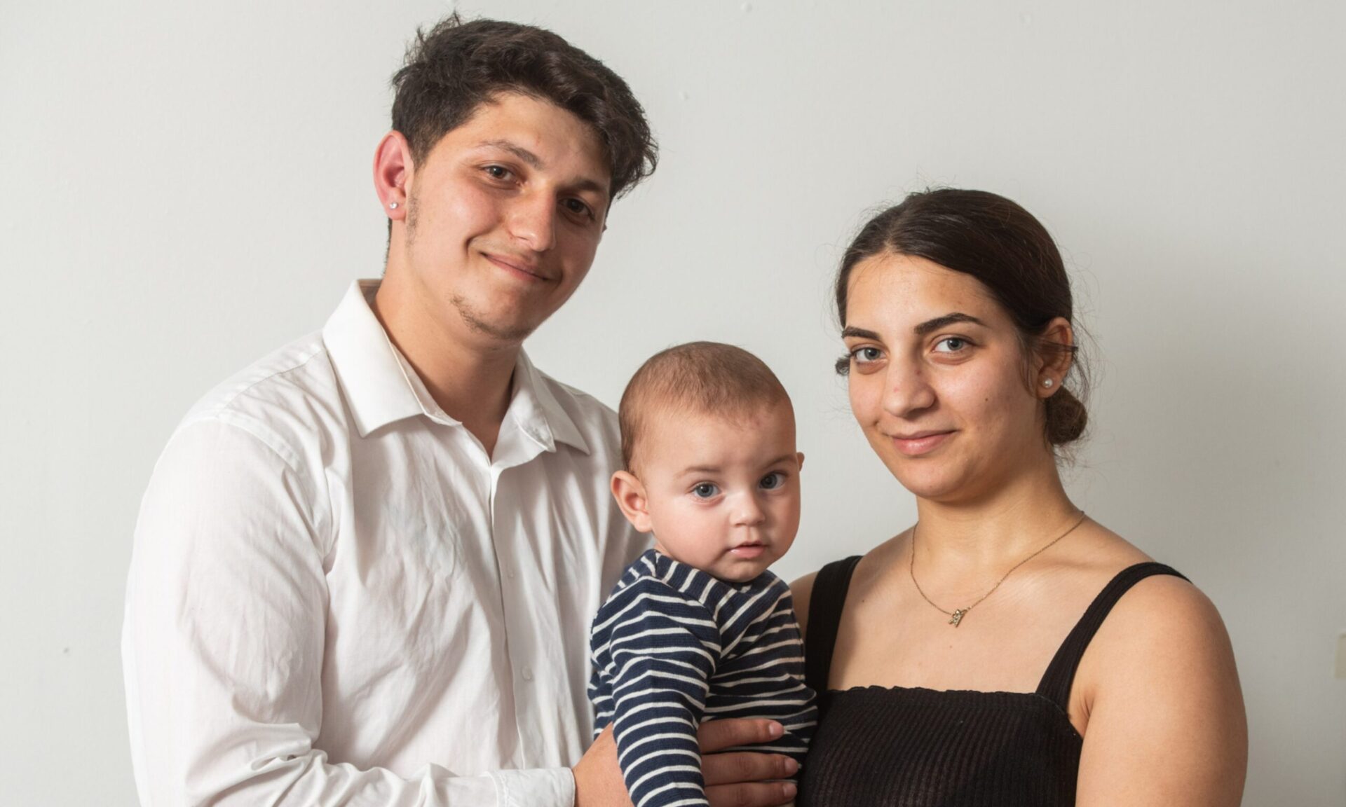 Bulgarian dad who filmed Dundee 'knife' incident speaks out
