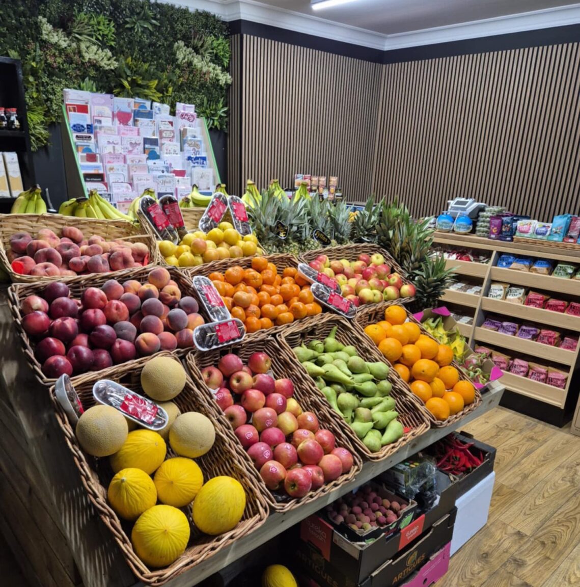 Benarty Fruits: Family-run Fife fruit and veg shop opens in Kinross