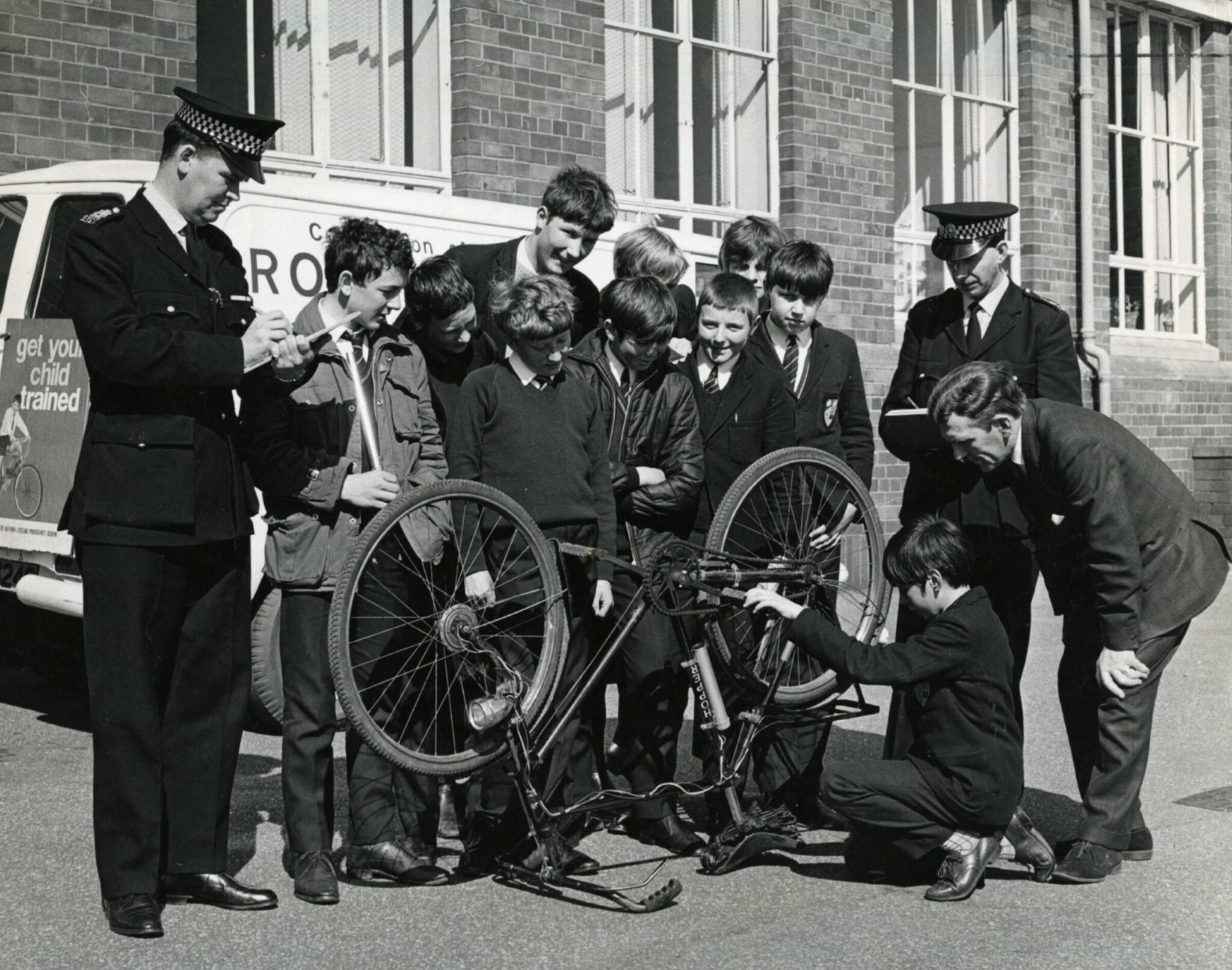 Pictures of Dundee in 1970 include Deep Purple at the Caird Hall