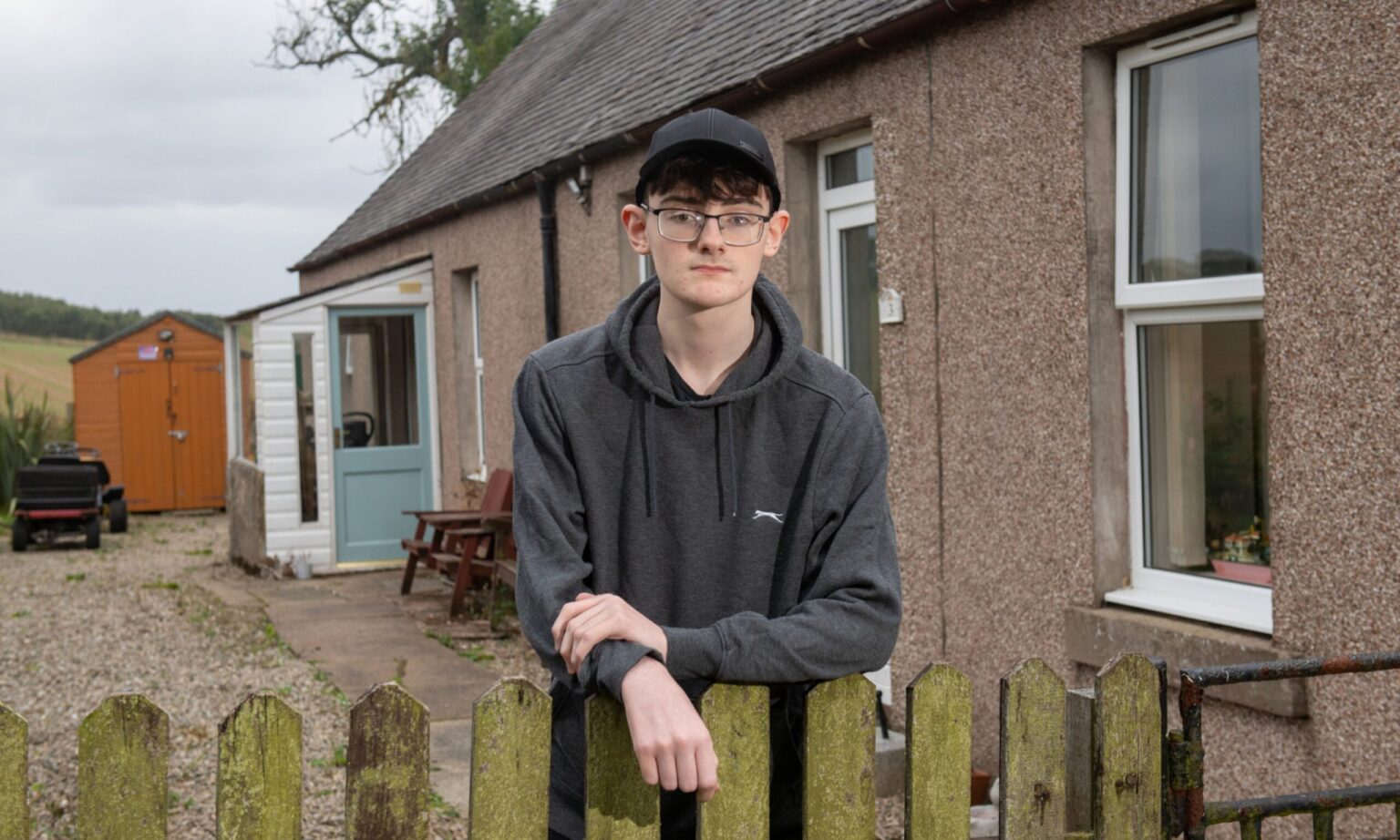 Angus family left in 'dark ages' after missing out on fibre broadband