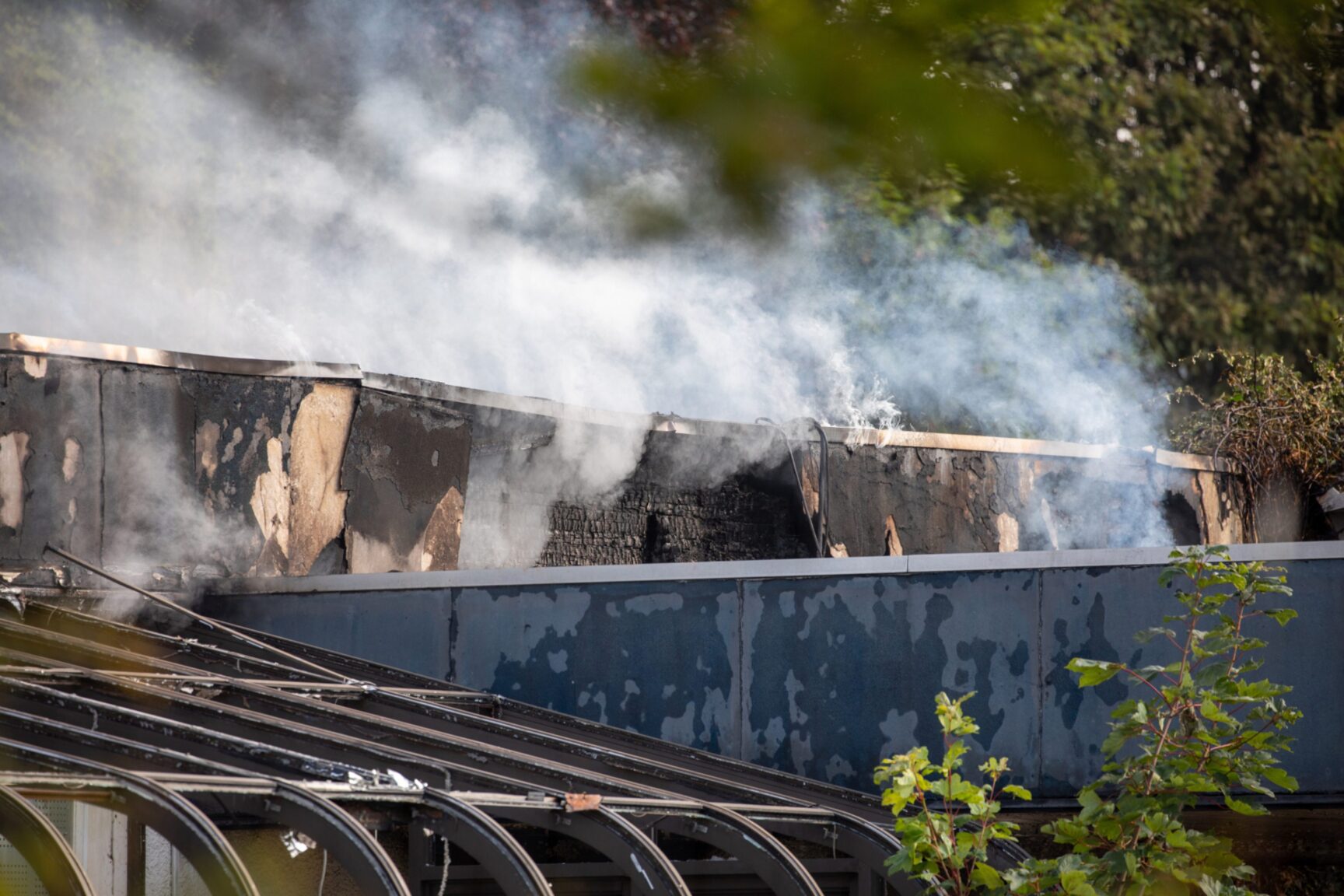 Firefighters tackle blaze at King Malcolm hotel in Dunfermline