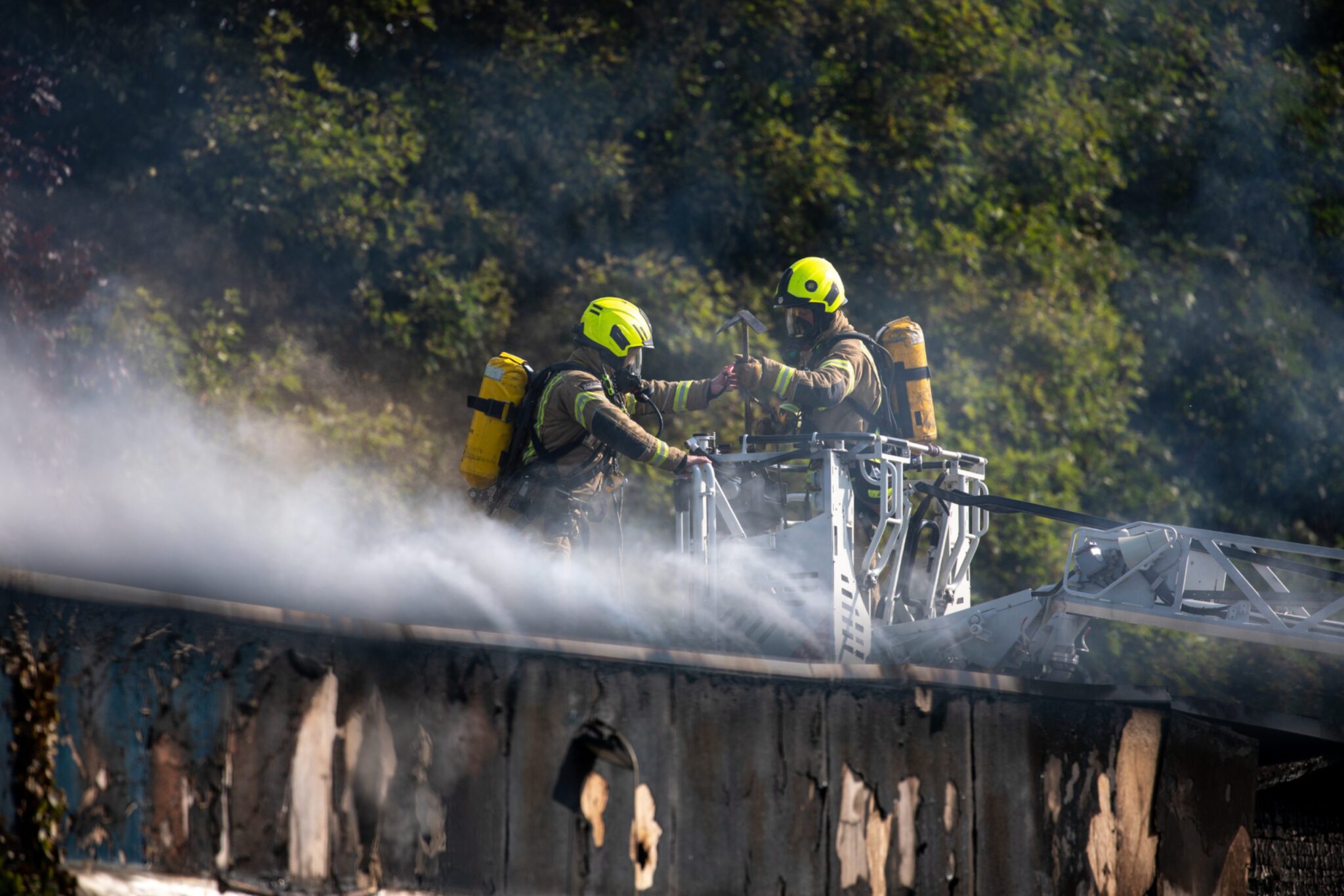 Firefighters tackle blaze at King Malcolm hotel in Dunfermline