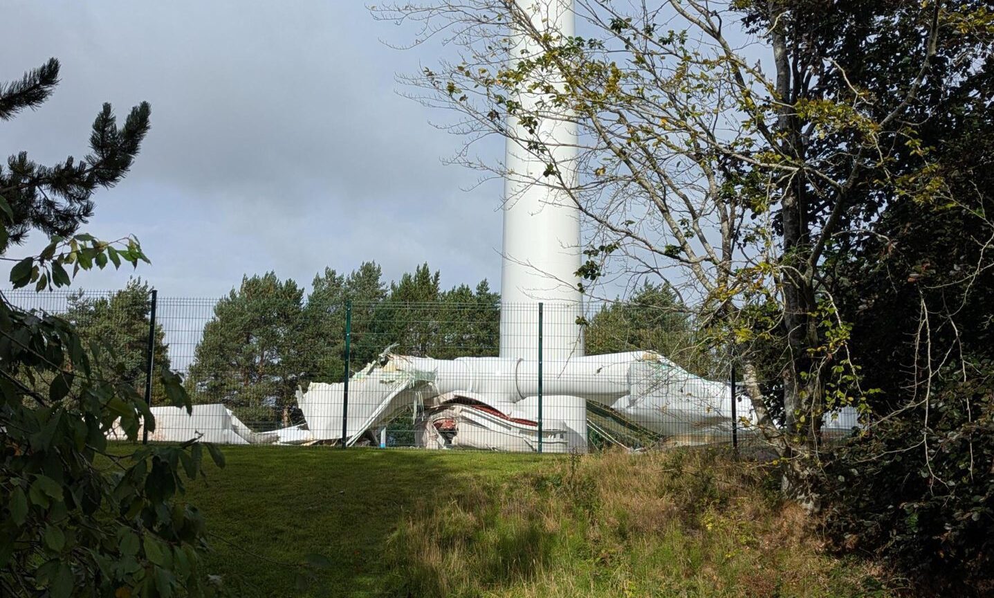 Aviva set to dismantle Perth wind turbine amid broken blades probe