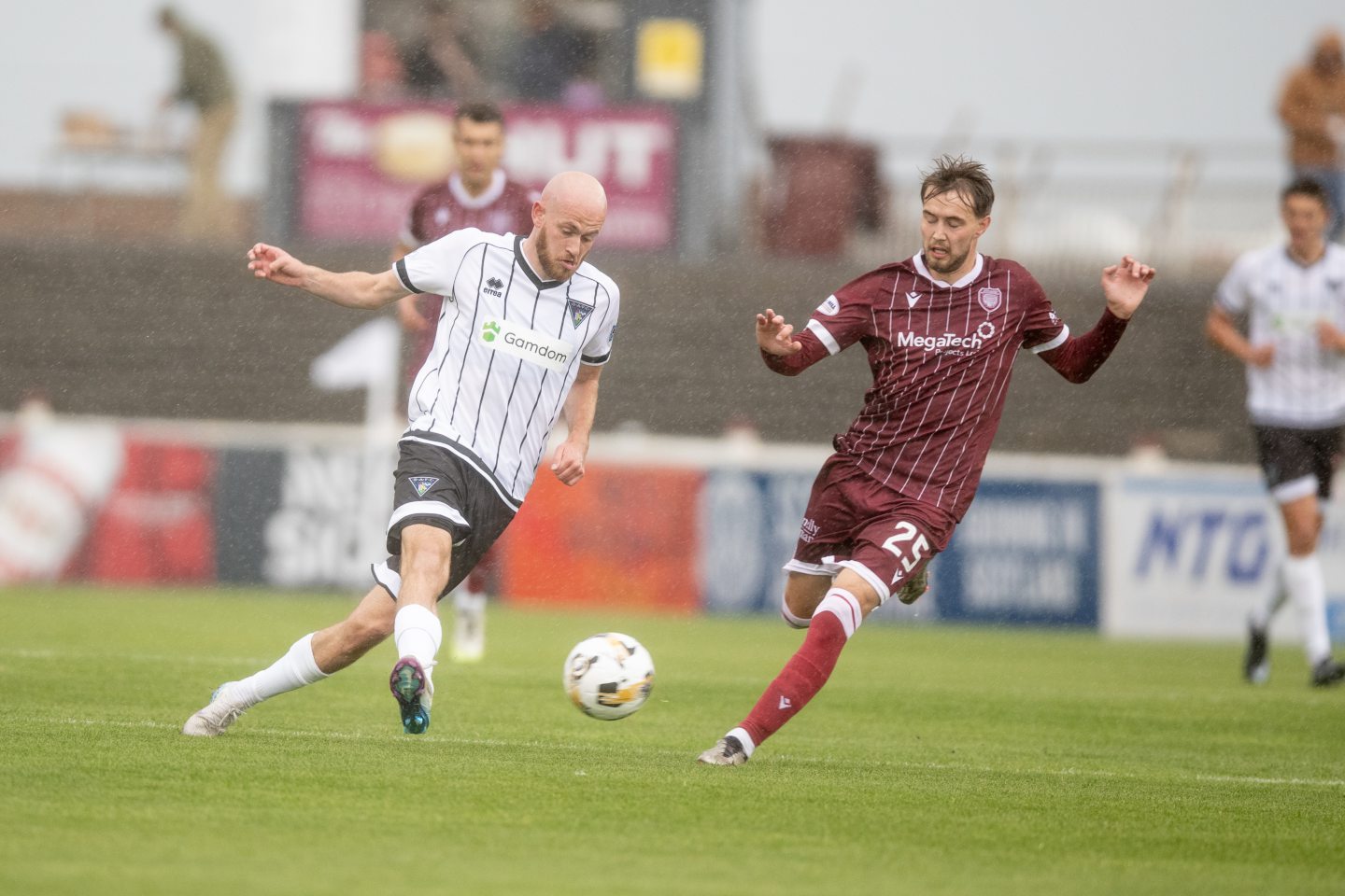 Why Zak Rudden has surprised Dunfermline boss Neil Lennon