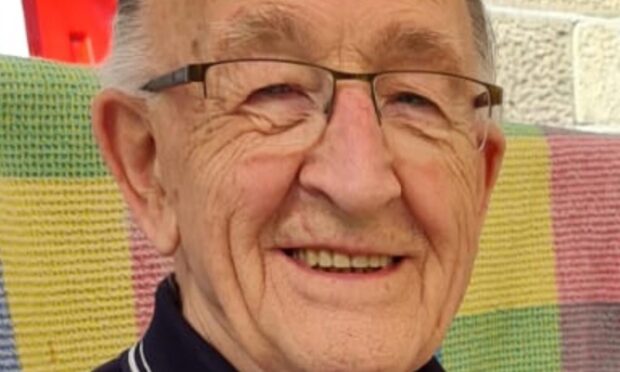 Daughter’s tribute to Tayport bank manager dad Donald Chadwick