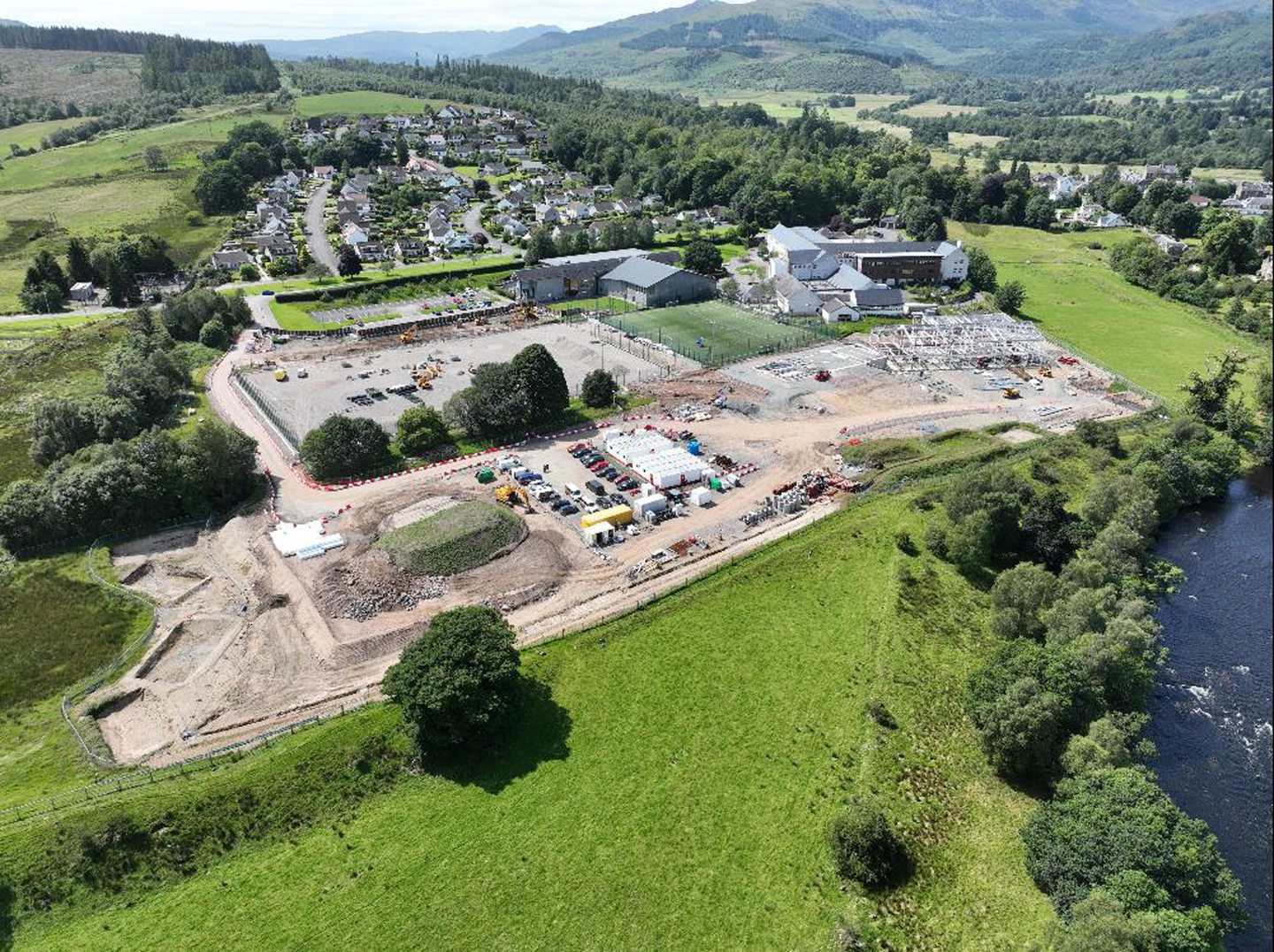 Callander Primary School: Aerial photos show new 'milestone'