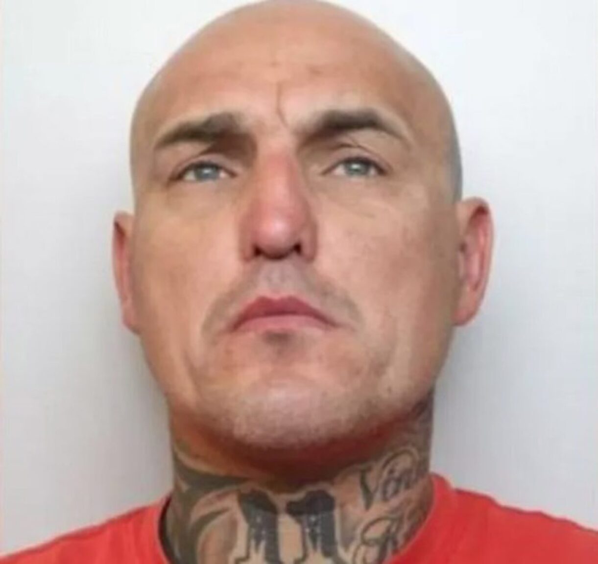 Boxer blasted for bigoted outburst after clashing with cops in Perth