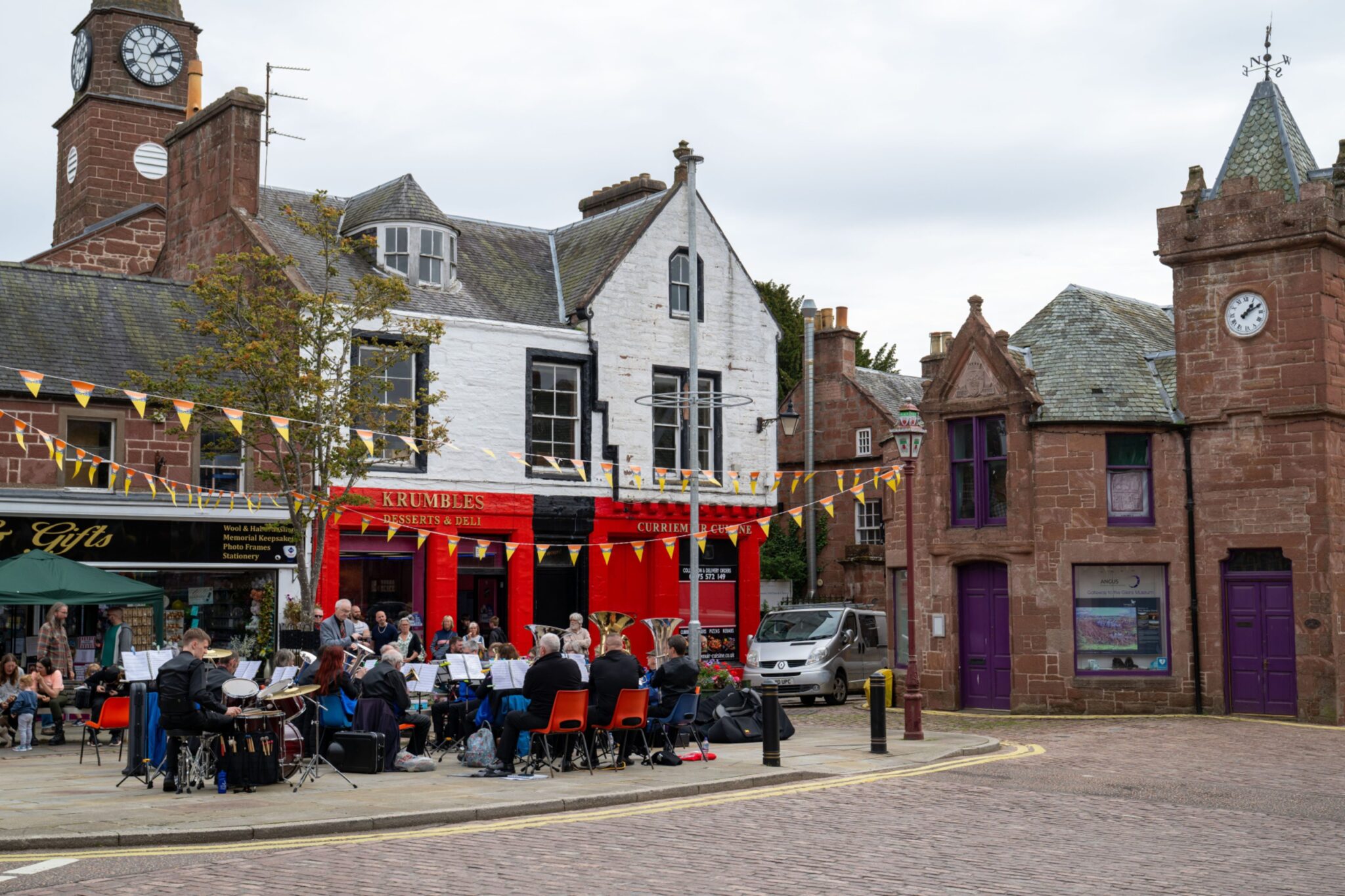 Pictures as Kirrie Festival brings music and song to wee red town