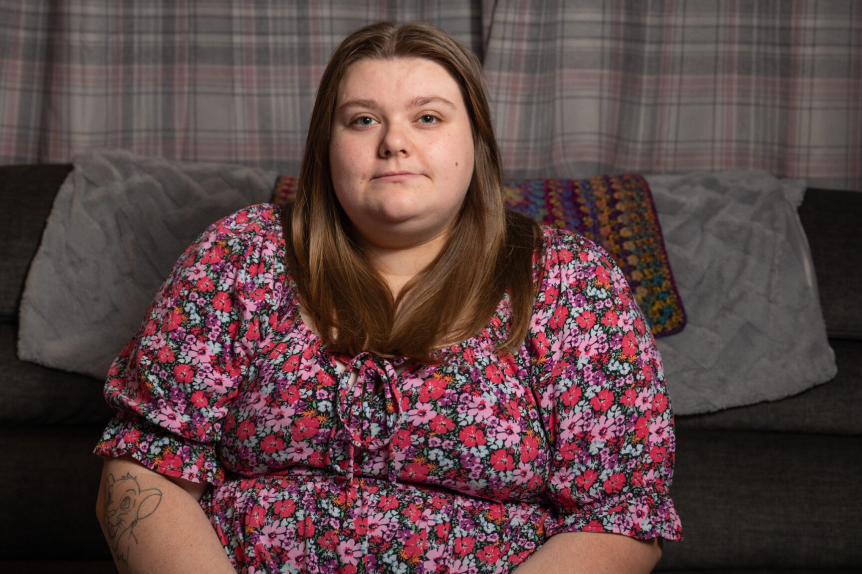 Perth family desperate to flee cockroach-infested flat