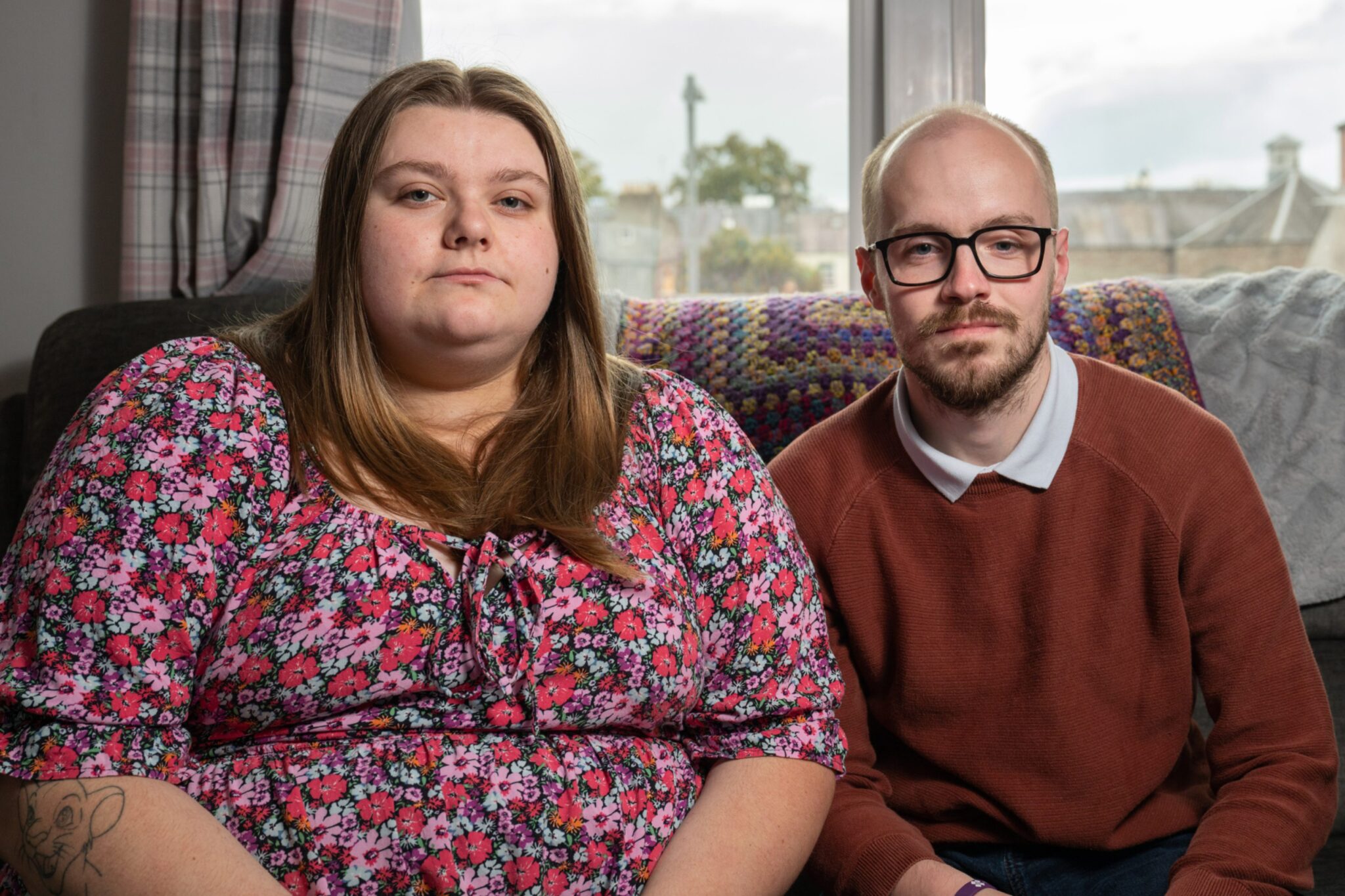 Perth family desperate to flee cockroach-infested flat