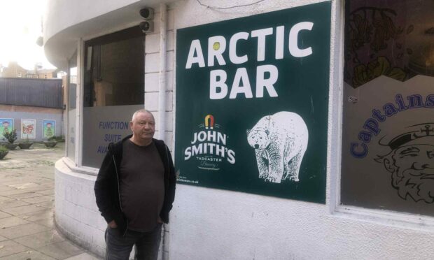 Arctic Bar in Dundee could shut over drugs & anti-social behaviour