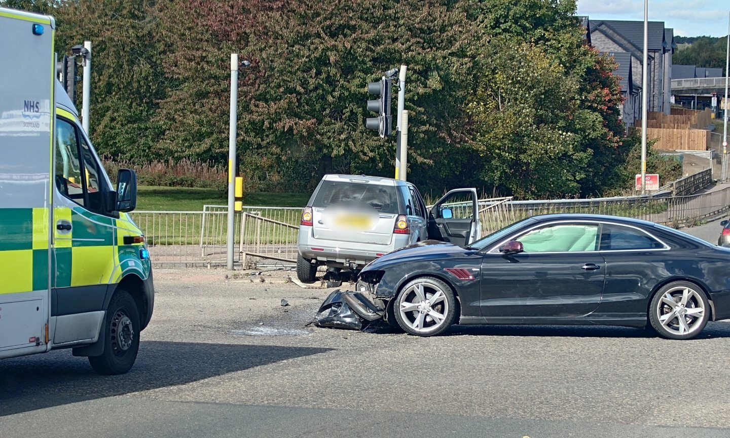A90 Forfar Road delay for Dundee drivers after crash