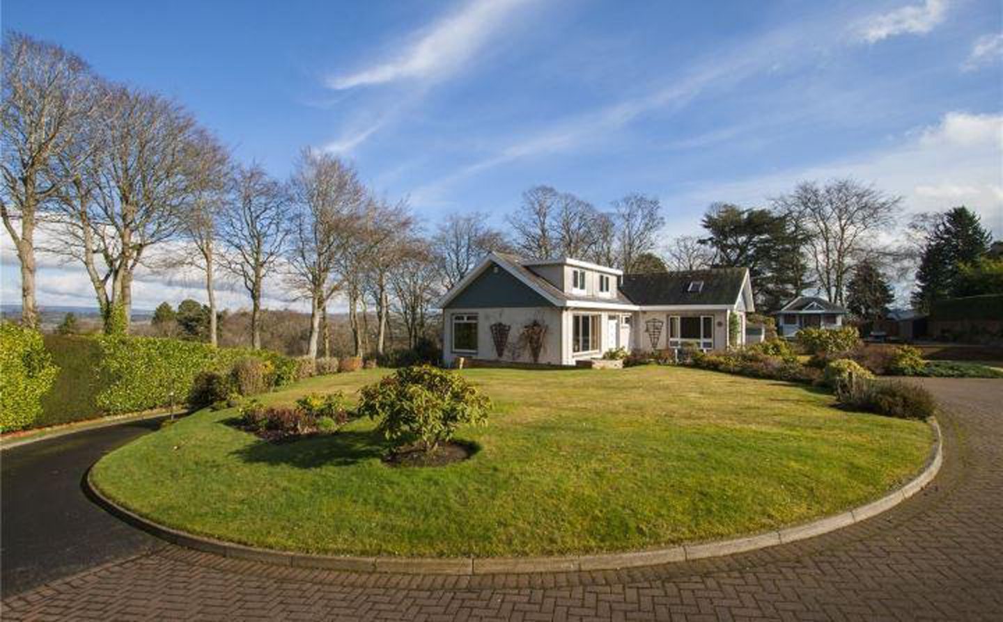 18 new fire doors to be installed in luxury Forfar holiday let