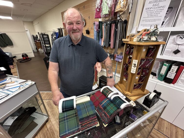 Glenrothes kilt shop Caledonian Kilts to close after 20 years