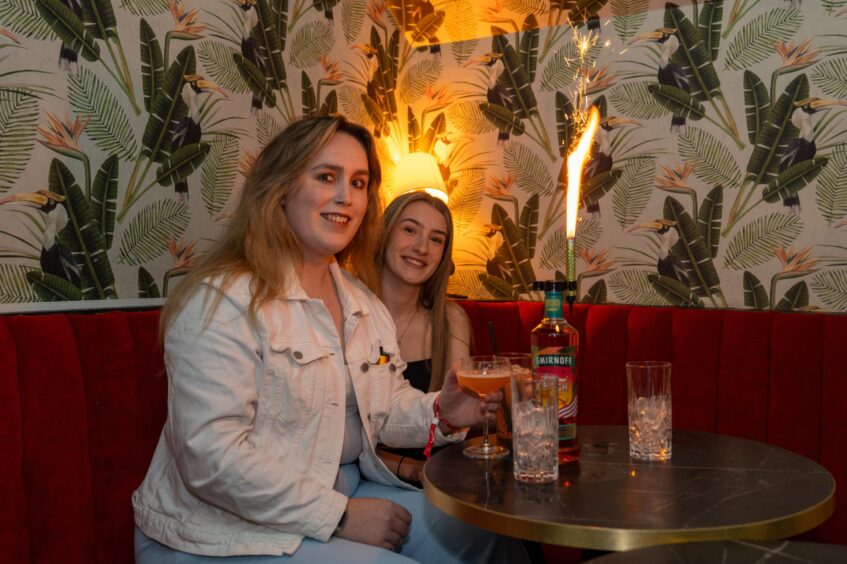 Best 14 photos as Dundee cocktail week 2025 launches at Temple Lane ...