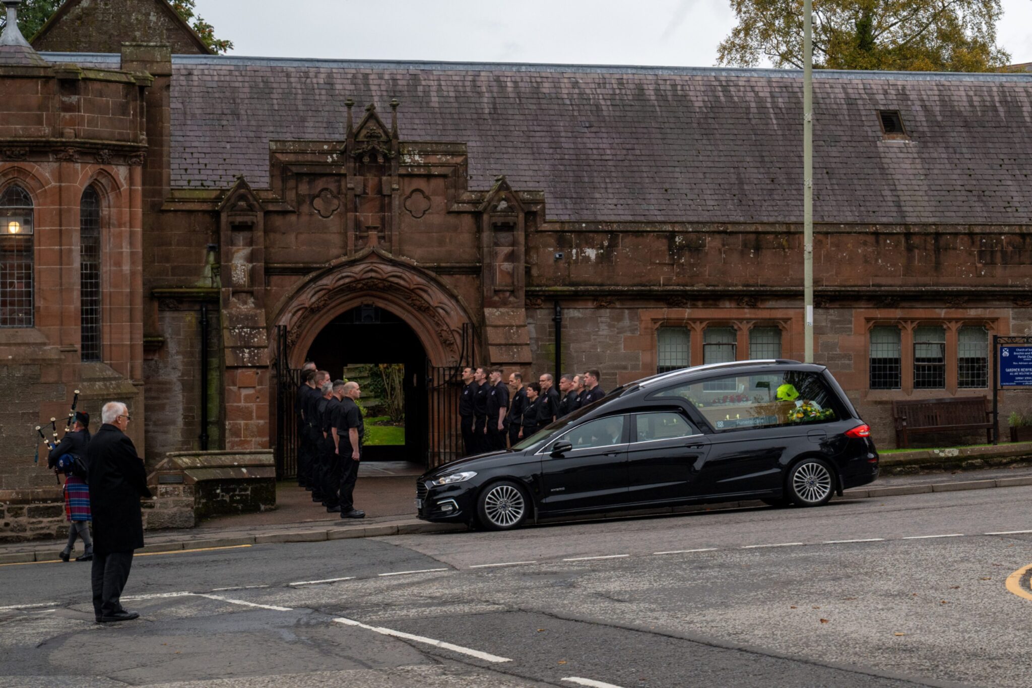 Harry Angus: Guard of honour at funeral of Brechin firefighter