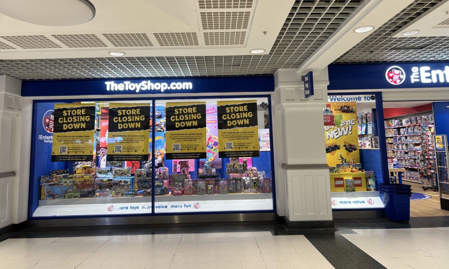 The Entertainer toy shop in Dundee's Wellgate Centre closing