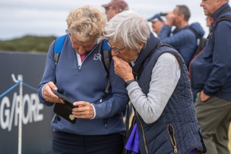 27 pictures as stars tee of at the Dunhill in Tayside and Fife