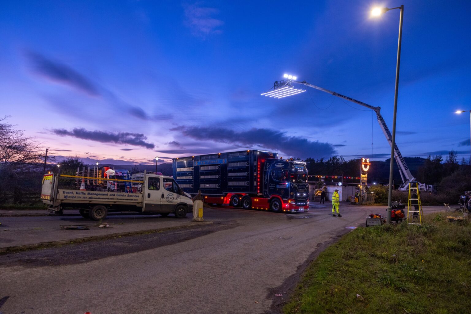 Bella Ramsey & Daisy Haggard shoot scenes for Maya in Inchture