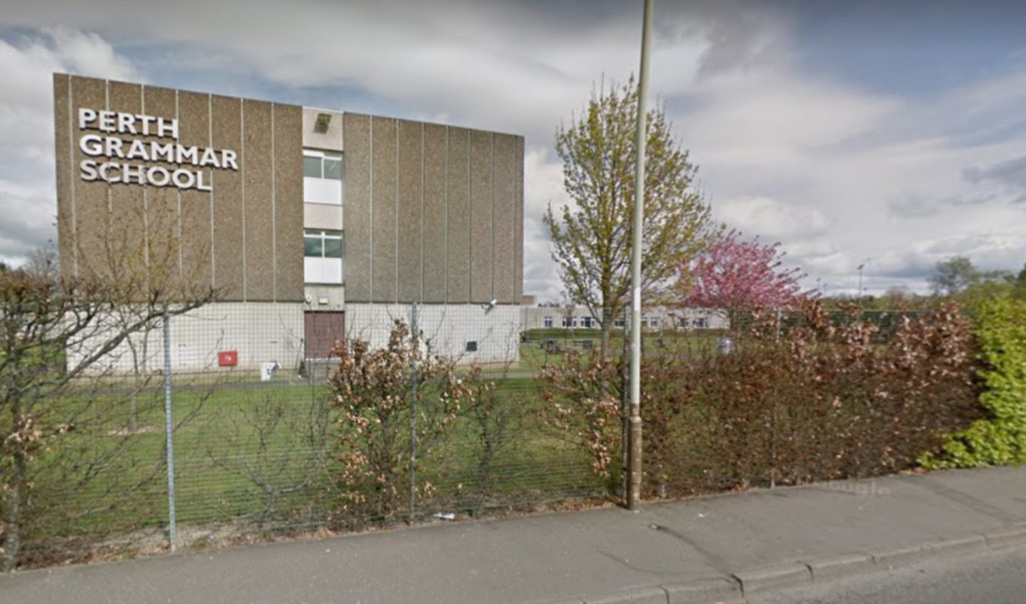Perth Grammar School shuts due to heating breakdown