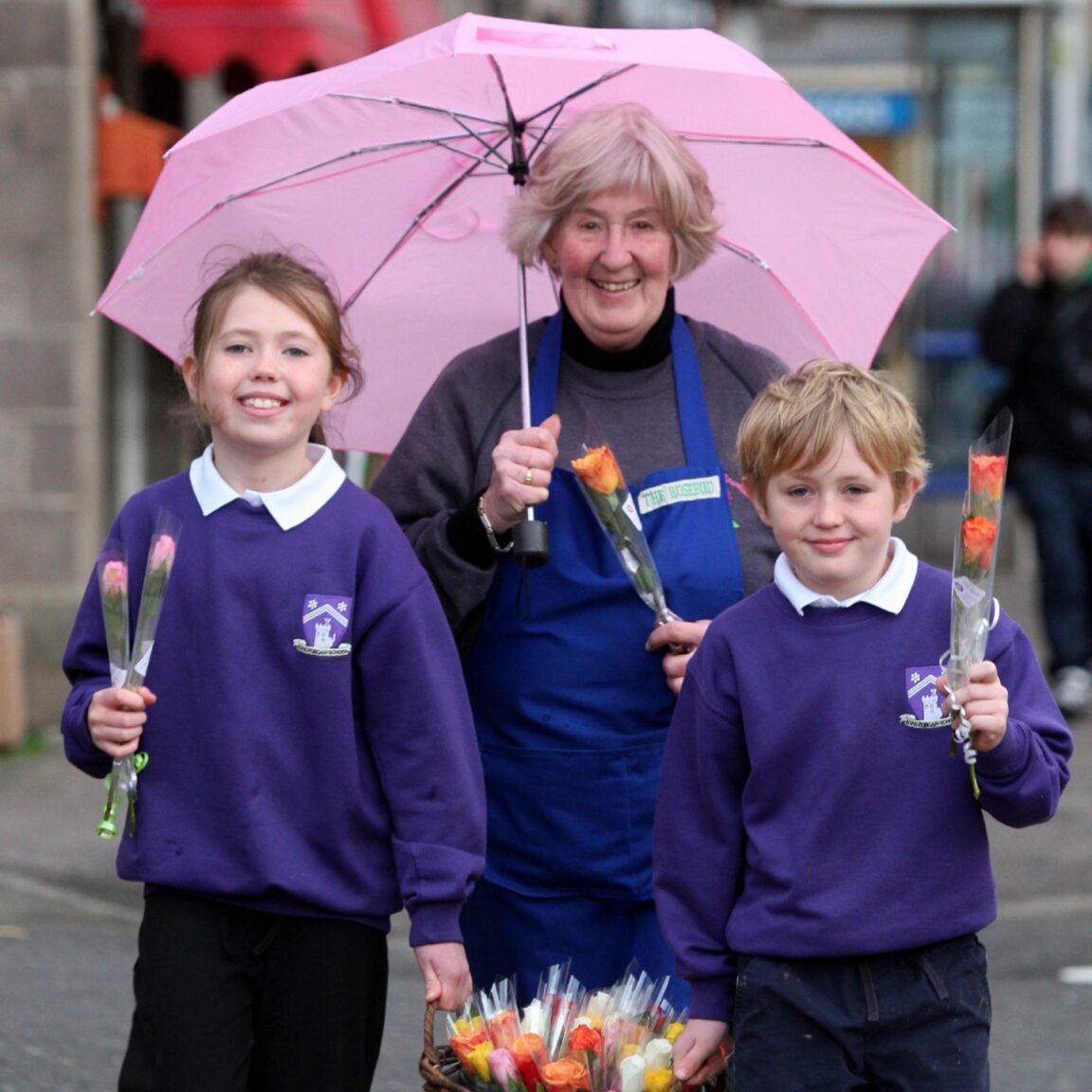 Tribute to Dundee's west end 'powerhouse' florist Aline Milne