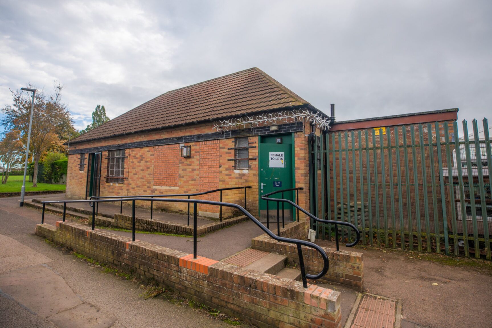 Dawson Park pavilion cafe plans take step forward as Dundee charity ...