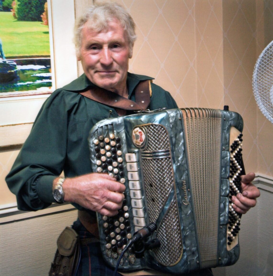Granddaughter leads Methven tributes for stalwart Ian Blance