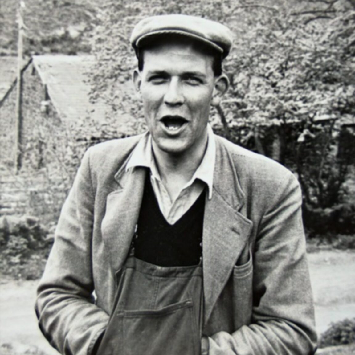 Tribute to Perth agricultural scientist Dr Ron Harkess OBE