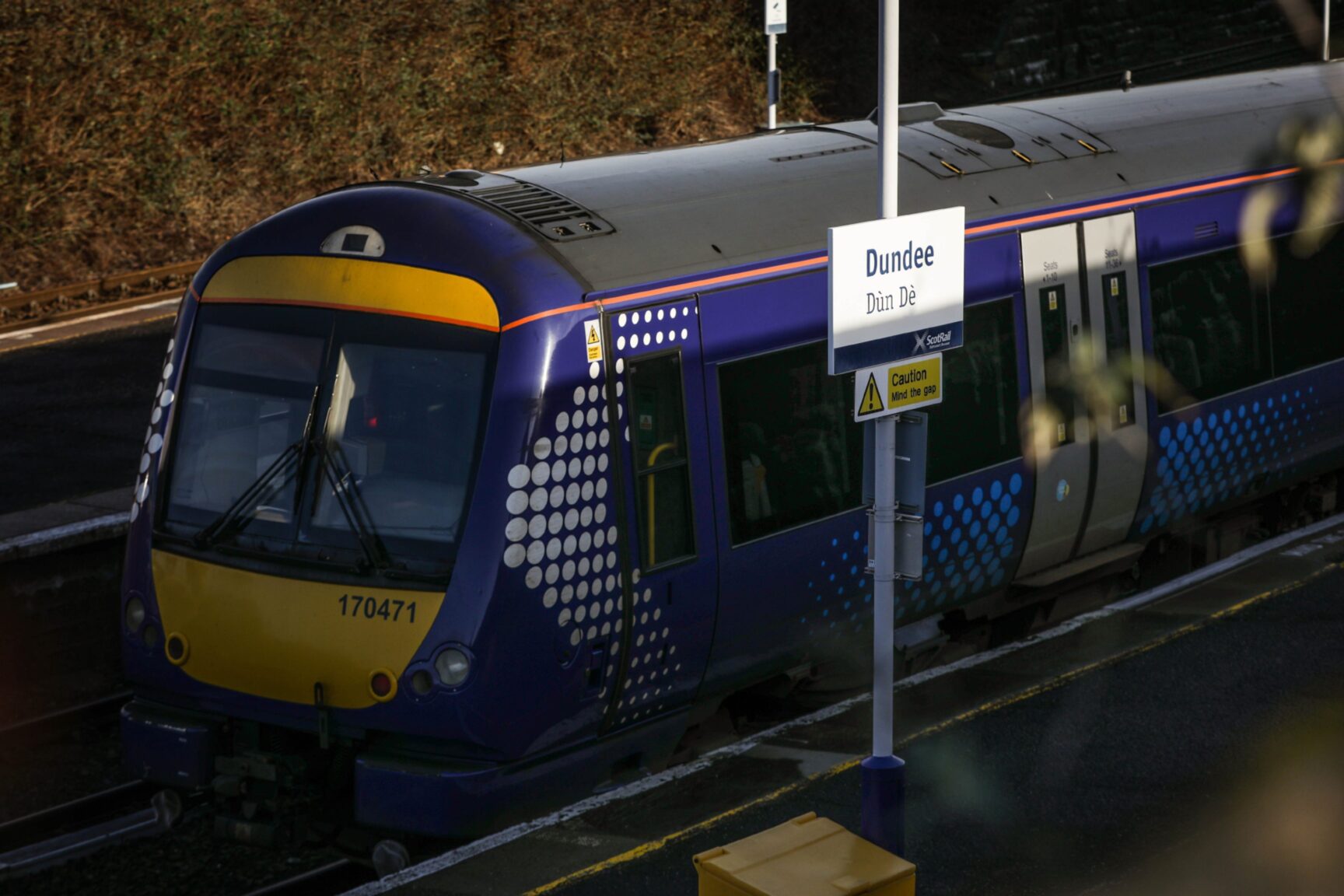 Man and woman charged over Dundee 'knife' incident