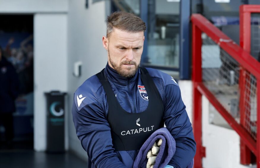 Trevor Carson lifts lid on facing St Johnstone star Josh McPake