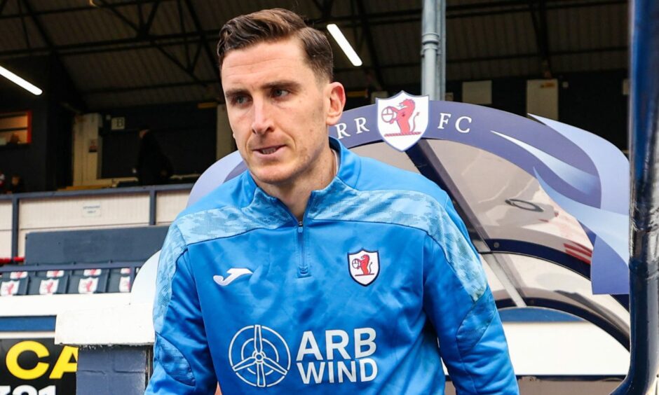 What is Paul Hanlon's role in Raith Rovers manager hunt latest?