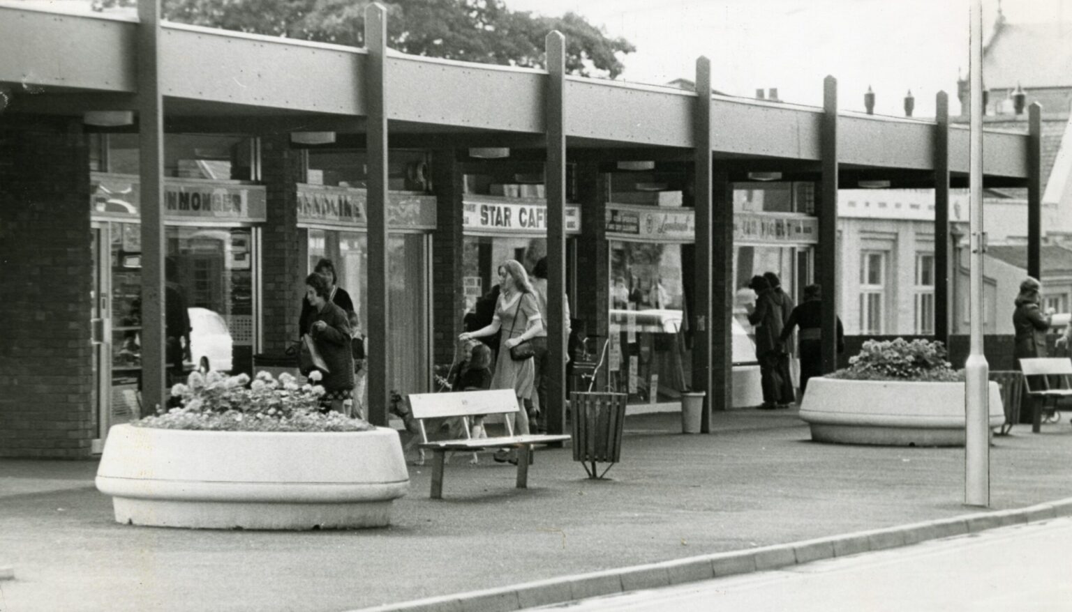 Discover Monifieth in the 1970s with archive photos of Angus town