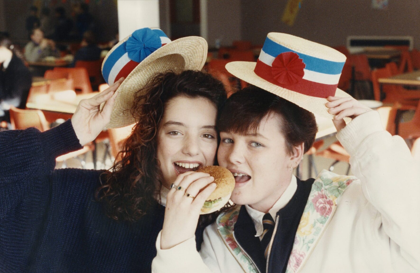 25 pictures of Perth in the 1990s include St Johnstone FC stars